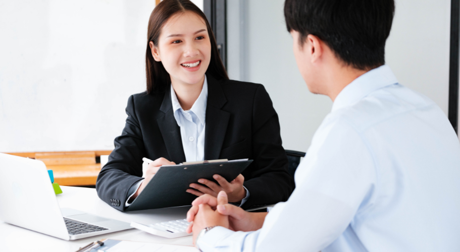 How to Talk About Salary During a Job Interview (the Right Way) | Murray Resources